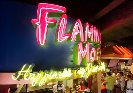Flaming Moe's @ Universal Studios Orlando - Themeparkplanner